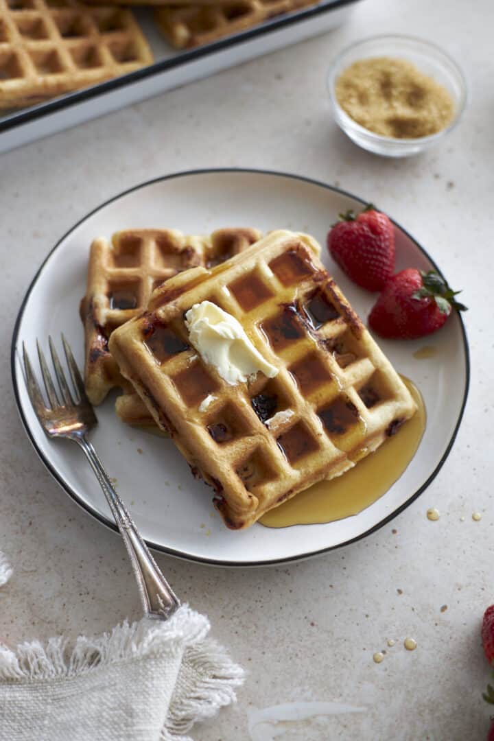 Strawberry Waffles - This Jess Cooks
