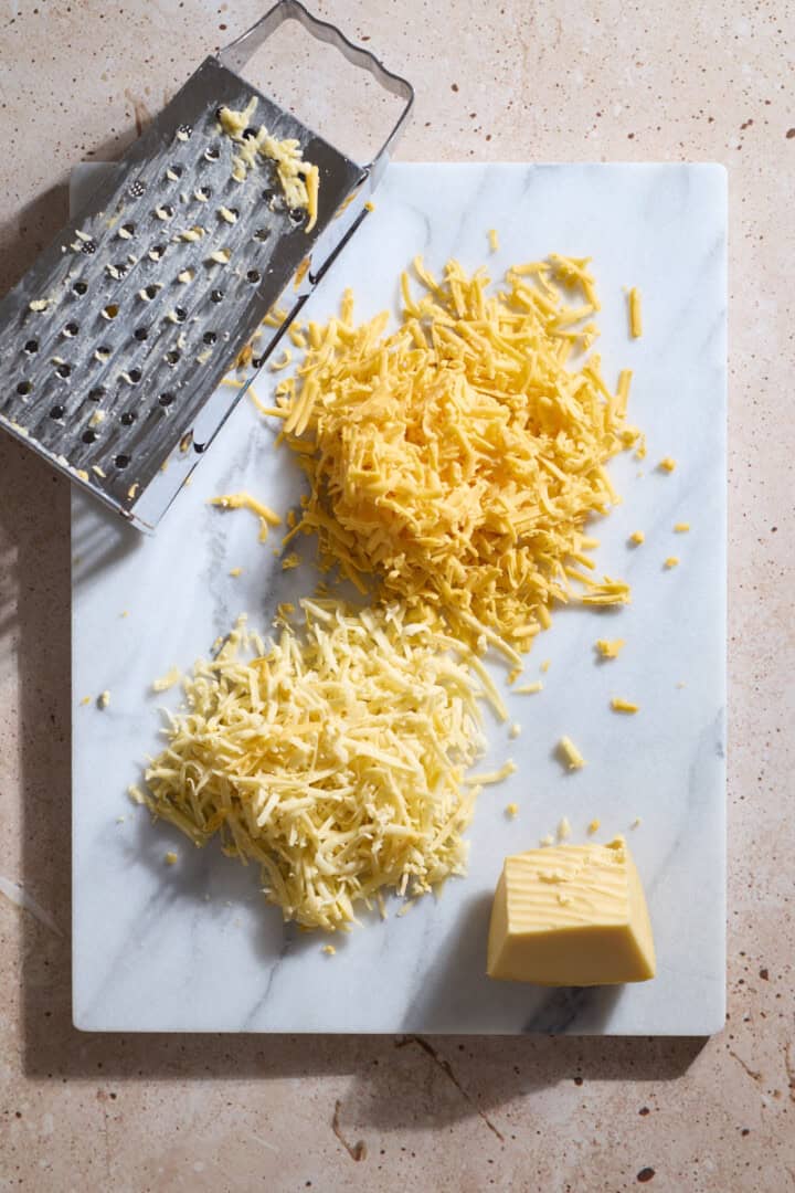 Beer Cheese (for Pretzels) - This Jess Cooks
